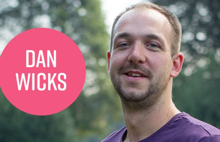 Team effort illuminates faith for thousands of London teens | Scripture ...